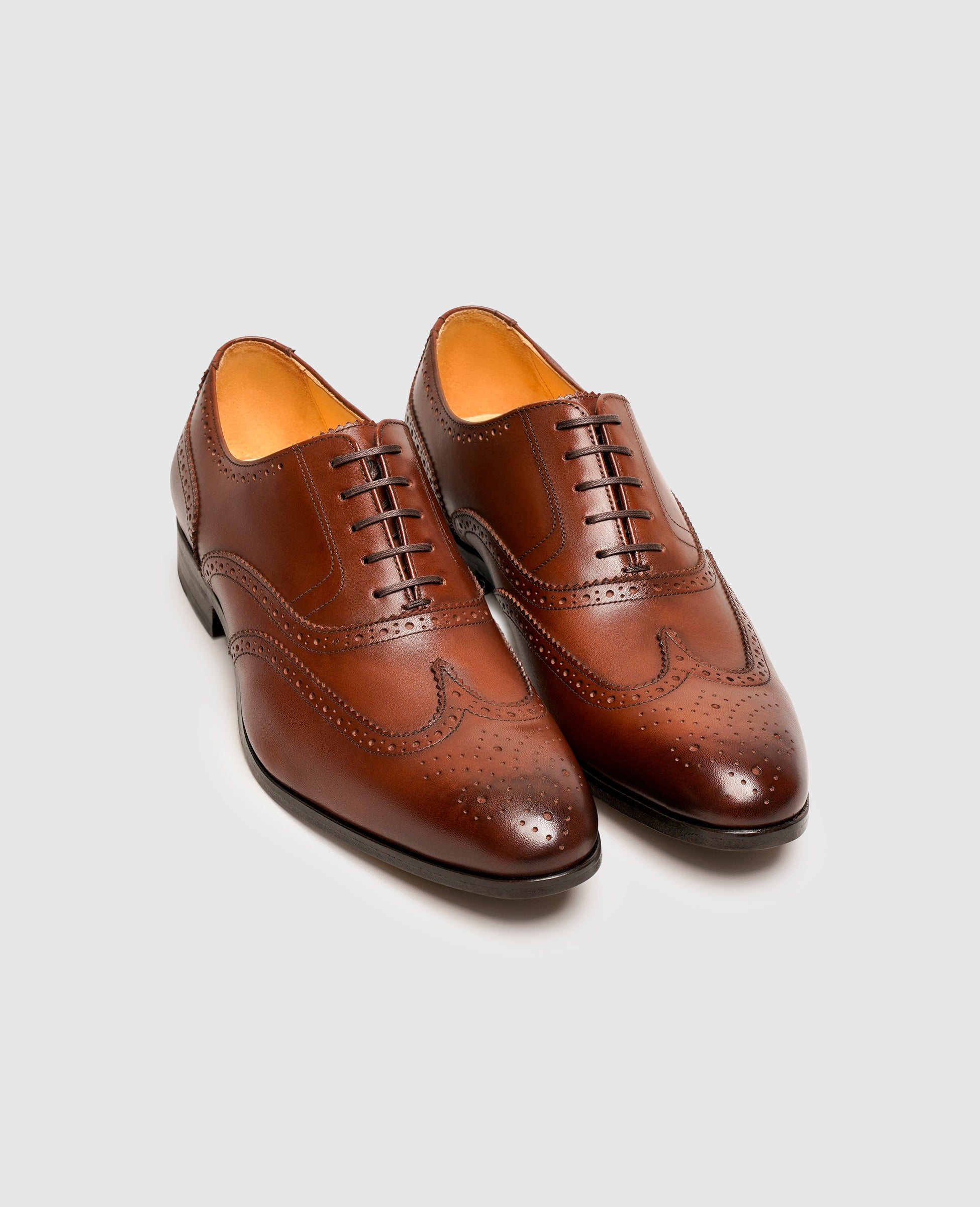 Classic full brogue Oxford men's shoes made of smooth leather | Shoepassion